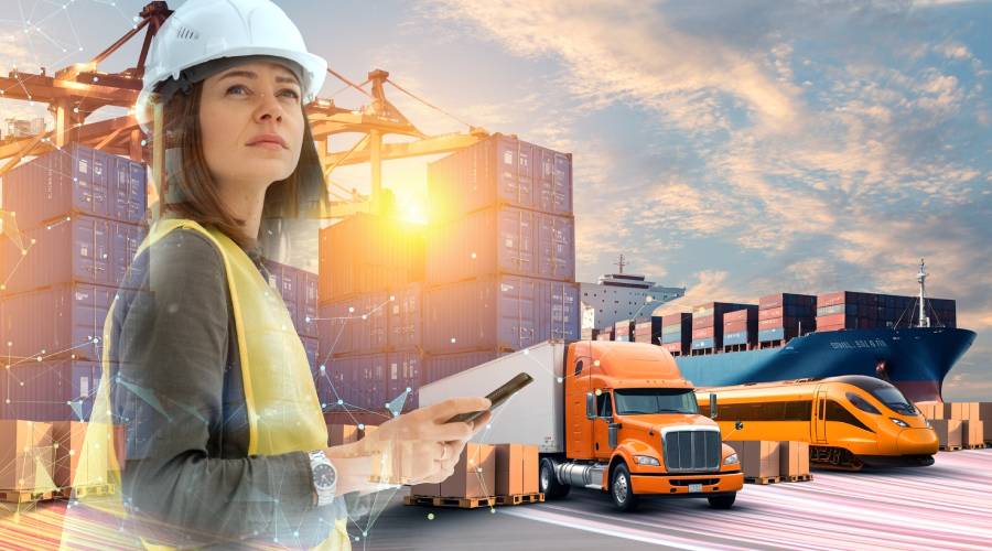 Freight vs Cargo: Key Differences - Era Freight