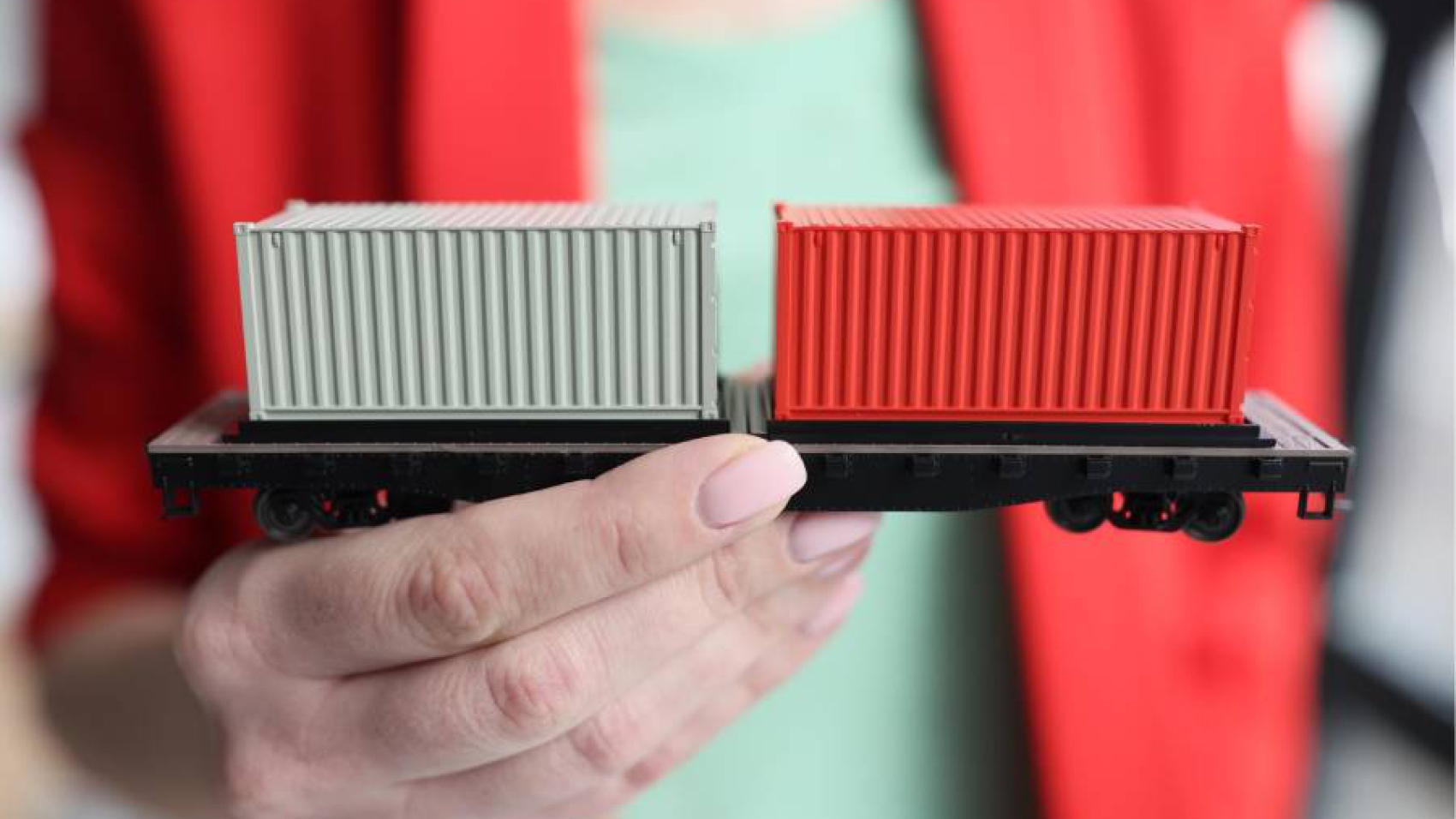 What is LCL and FCL shipping? | Benefits + Key Differences